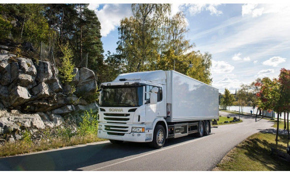 Scania Bags Award in Germany for Hybrid Design Distribution Truck ...