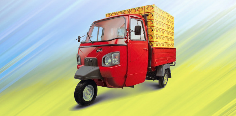 Most popular cargo three-wheeler in India | Trucks.cardekho.com