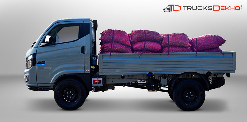 Why Choose Tata Intra V70 As Your Next Truck For Last-Mile Delivery ...