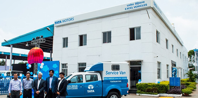 Tata Motors opens new dealership in Pune | Trucks.cardekho.com
