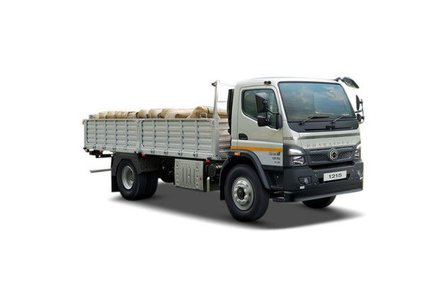 BharatBenz 1215RE vs Tata ULTRA 1014 BS-IV Comparison - Price & Specs