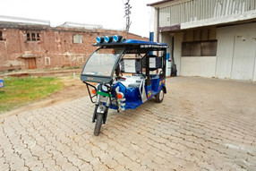 Gkon Butterfly SS Pictures, See Interior & Exterior Gkon Butterfly SS ...