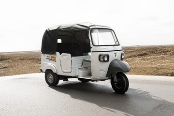 OSM Stream City Qik Price in 2024 - Stream City Qik Mileage, Loading ...