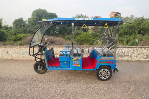 Shakti E-Rickshaw 4 Seater/Electric Price in India - Mileage, Specs ...