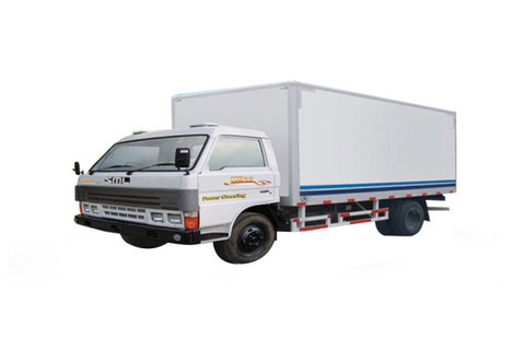 SML Isuzu Closed Van BS-IV 4760/FBV/Closed Van Price in India - Mileage ...