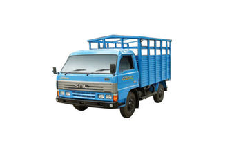 Force Traveller Delivery Van vs SML Isuzu Sartaj 5252 XM BS-III ...