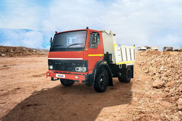 Ashok Leyland Ecomet 1215 Tipper vs Tata 1212 LPK Comparison - Price ...
